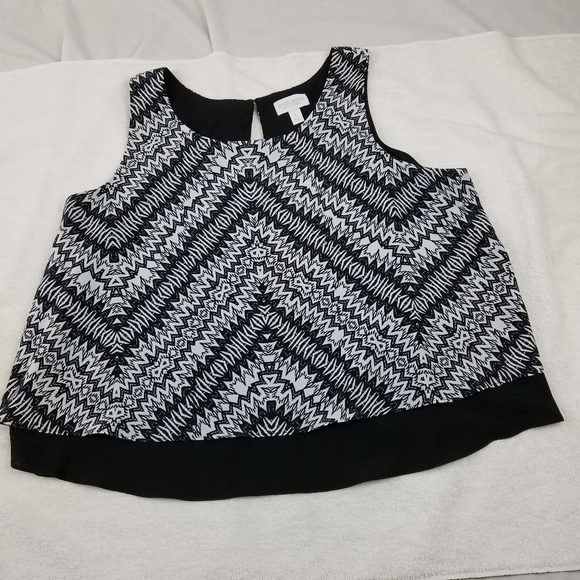 Bisou Bisou | Tops | Bisou Michele Bohbot Lg Black White Tank Top ...